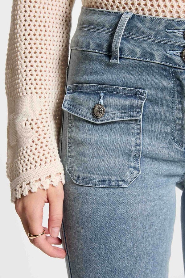 Jeans boot-cut de cintura alta | Calças de ganga para Mulher | Cortefiel