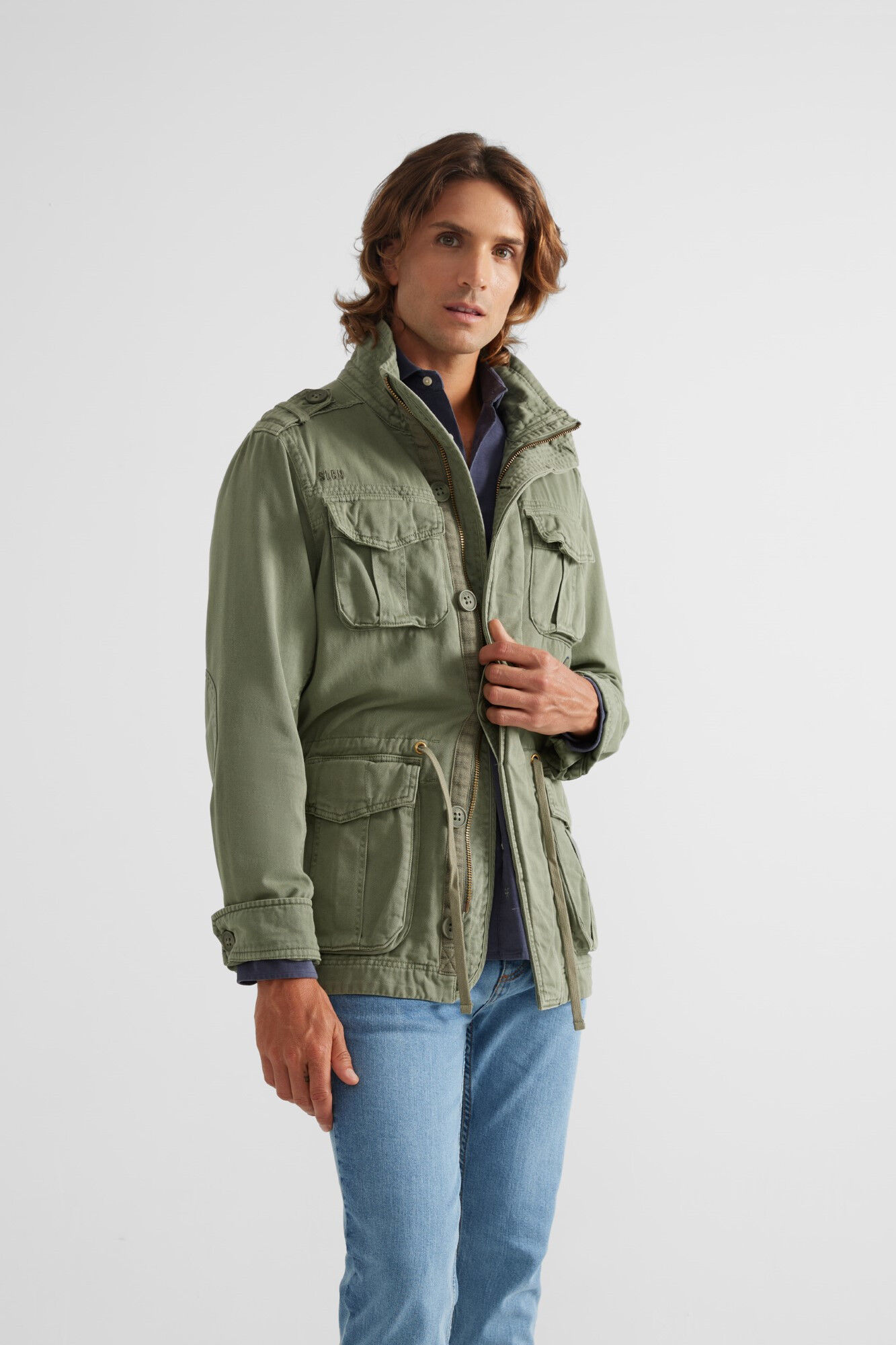 Green military jacket | Men's jackets, gilets and waistcoats | Cortefiel