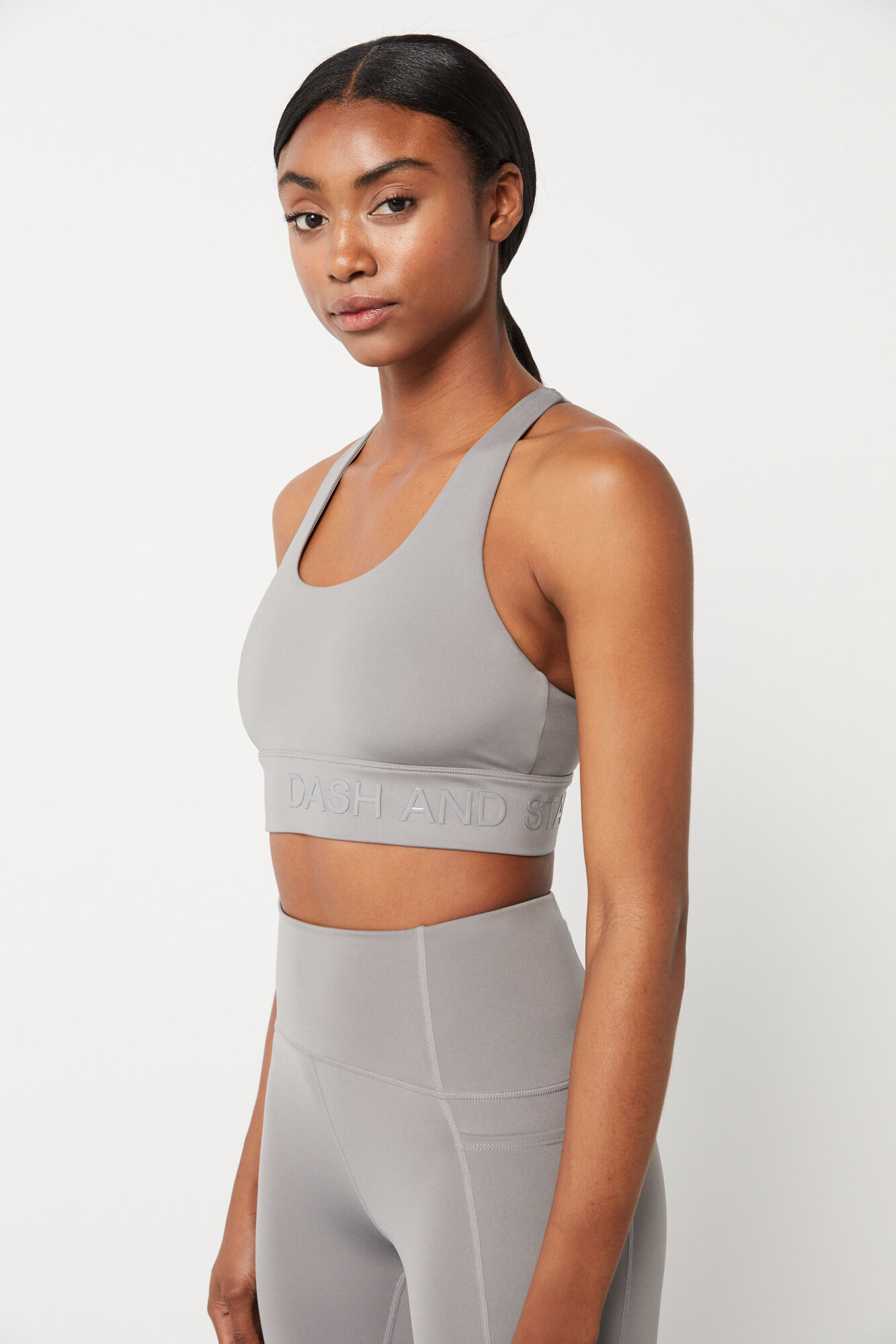 4D Stretch grey sports bra | Sports tops | Cortefiel