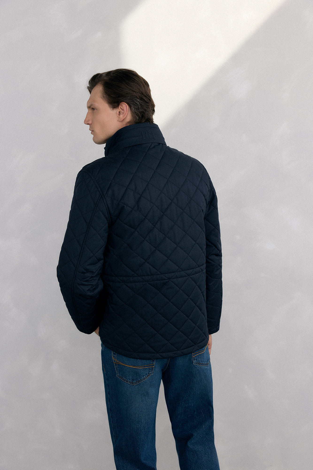 Diamond-patterned quilted jacket | Men's jackets | Cortefiel
