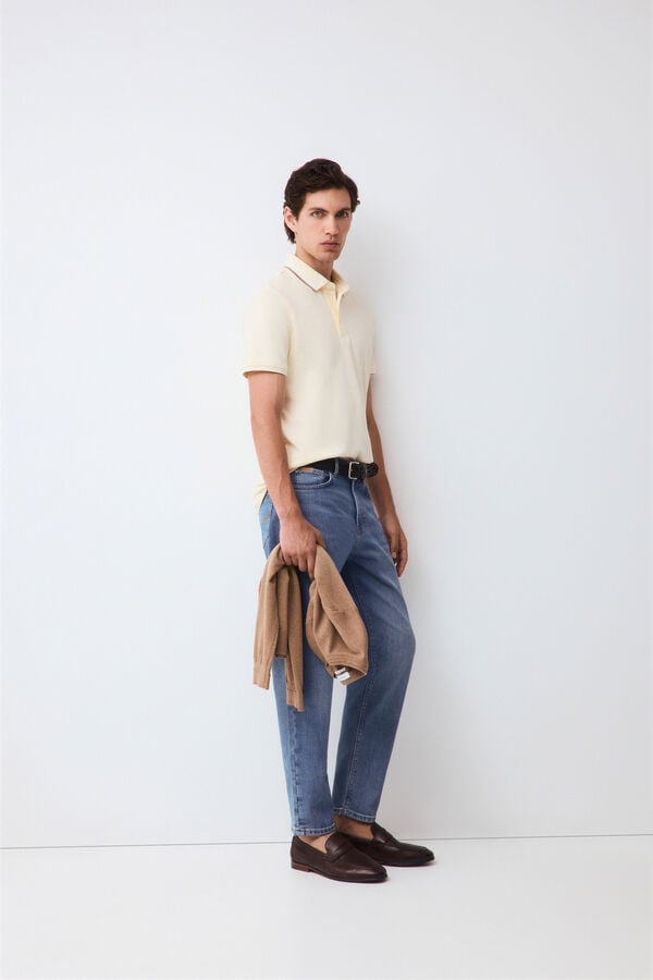 Polo com gola decorativa | Cortefiel