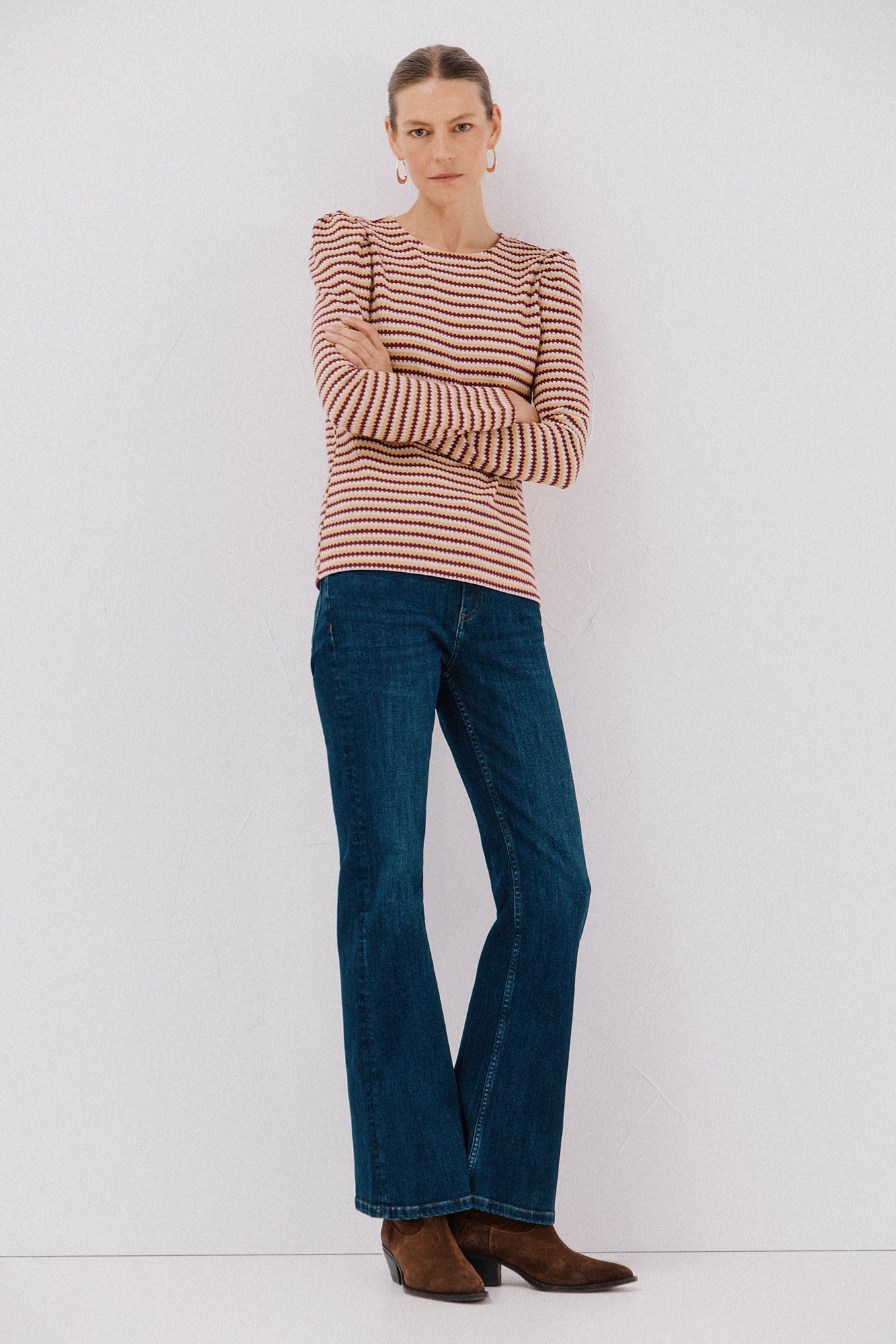 Top estruturado riscas multicolor | T-shirts e tops para Mulher | Cortefiel