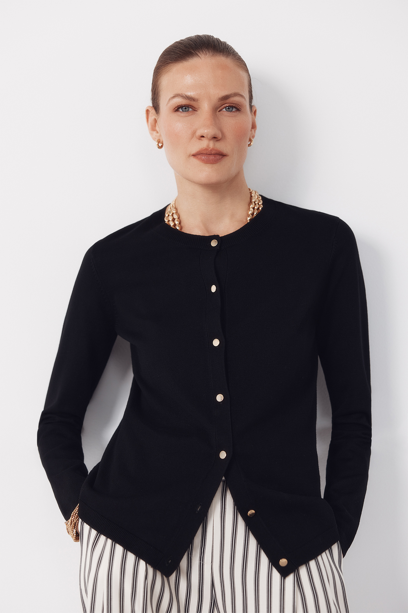 Chaqueta básica punto | Cárdigans de Mujer | Cortefiel