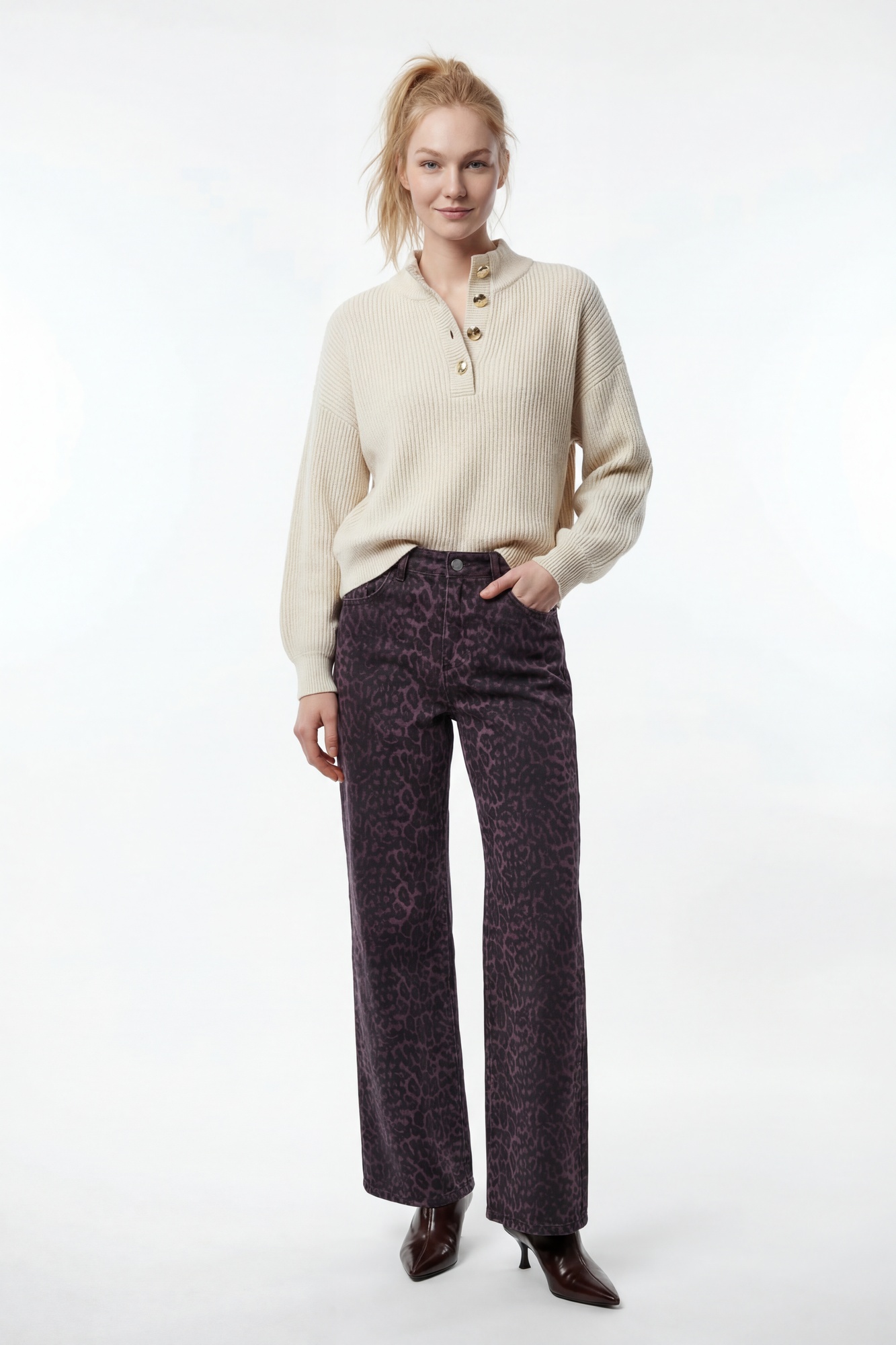 Leopard print jeans | Women's jeans | Cortefiel