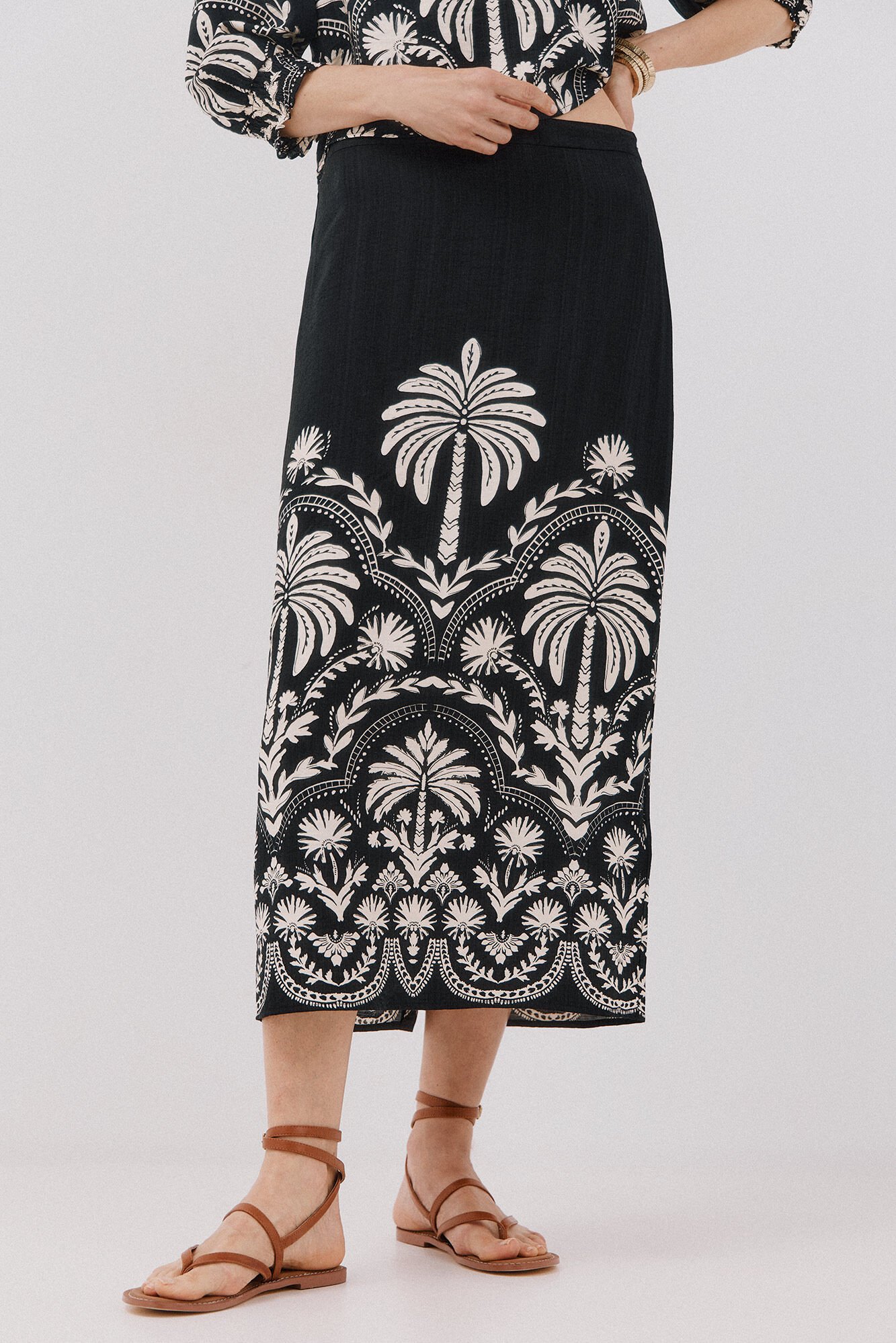 Falda recta estampada | Faldas de mujer | Cortefiel