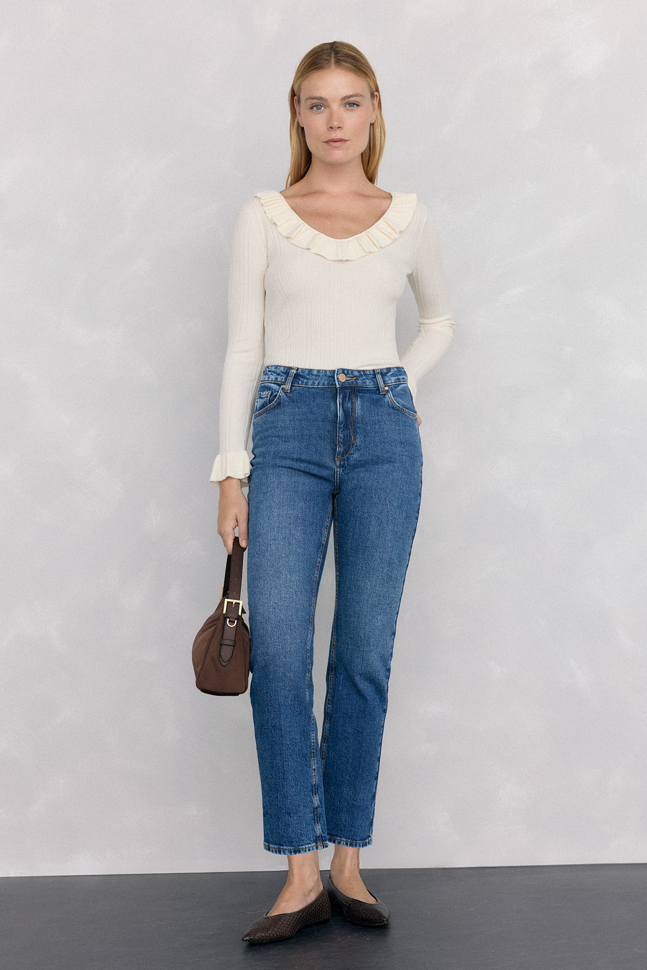 Jeans straight basic | Pantalones vaqueros y jeans de mujer | Cortefiel