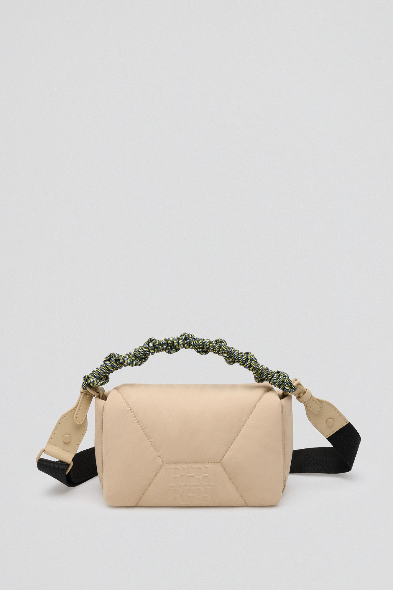 Nylon shoulder bag with new logo volume | Women's bags | Cortefiel