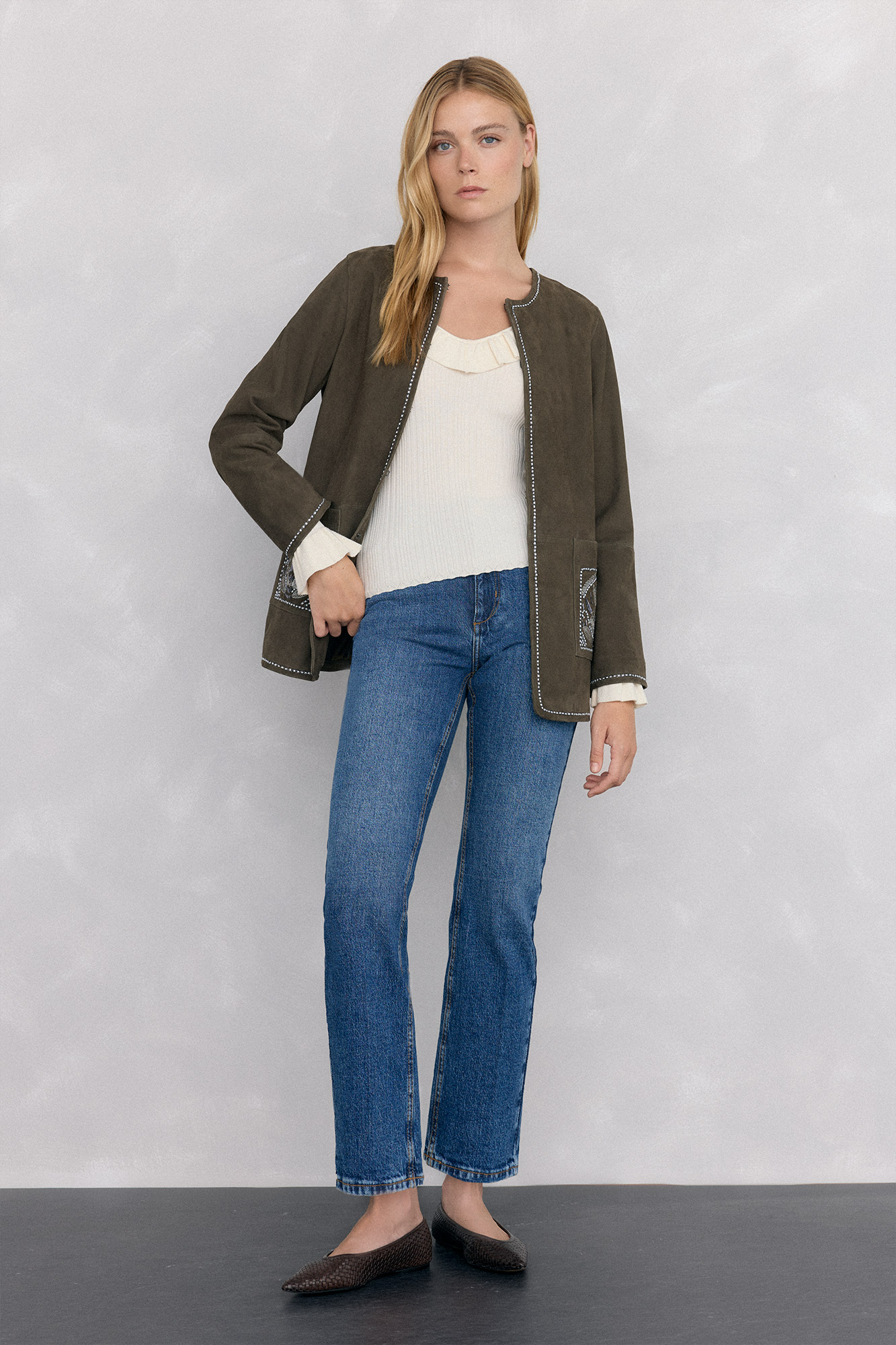 Suede embroidered jacket | Women's jackets | Cortefiel
