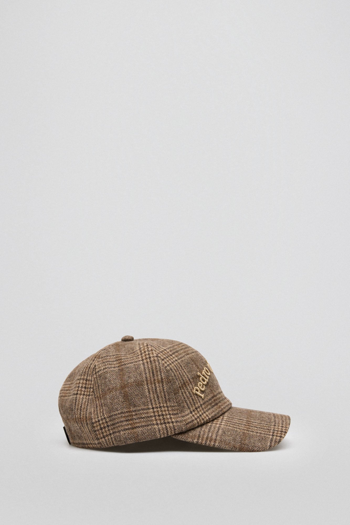 Gorra visera textil | Gorras de hombre | Cortefiel