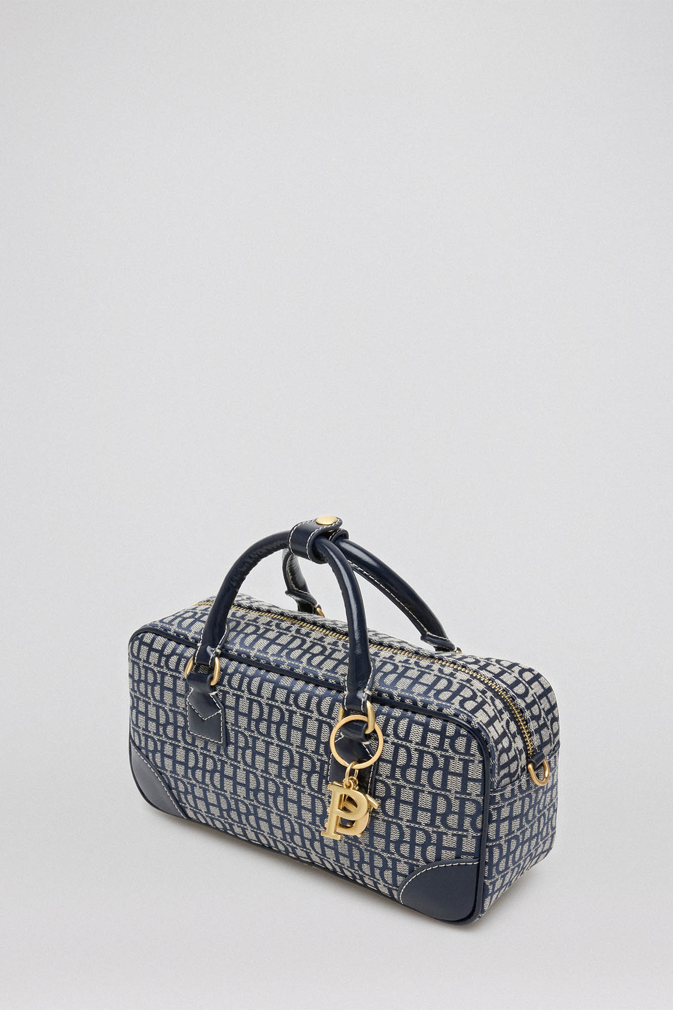 Bowling jacquard logo bag | Sacs pour femme | Cortefiel