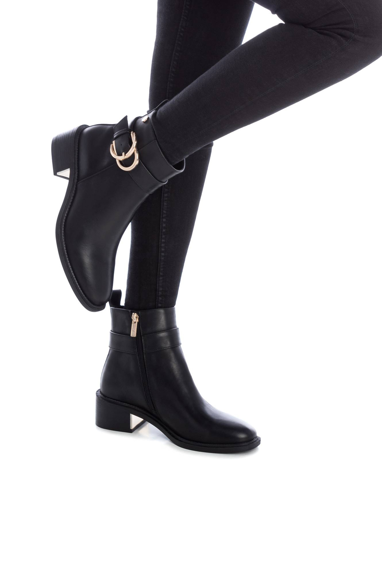 Bota de salto alto | Botas para Mulher | Cortefiel
