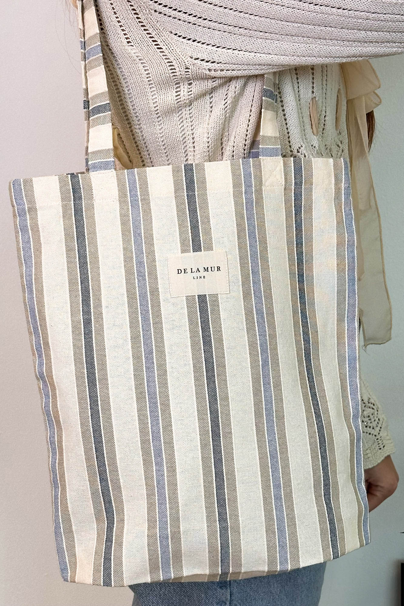 Bolsa pequeña Ibu | Tote bags | Cortefiel