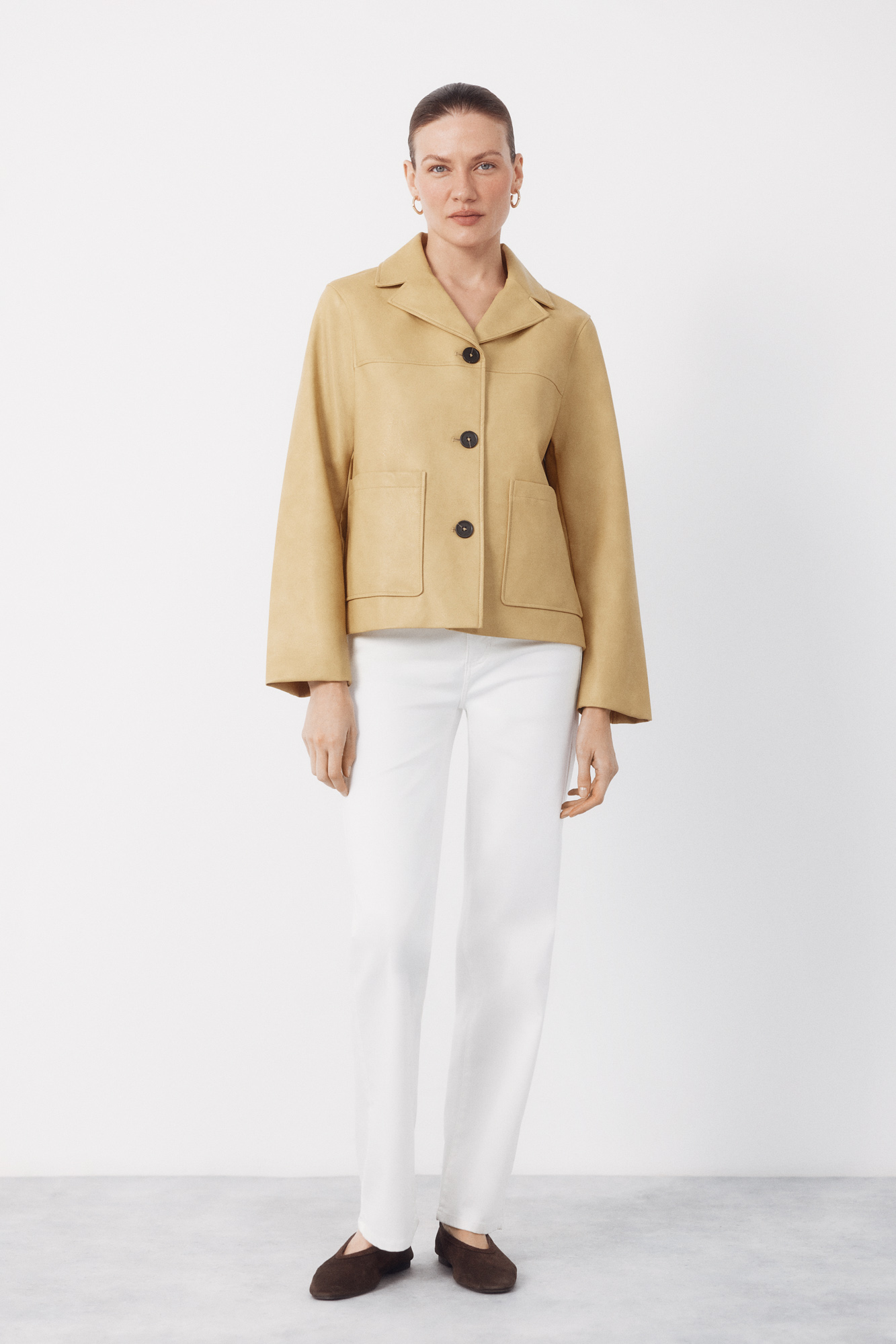 Conjunto de jeans y chaqueta | Cortefiel